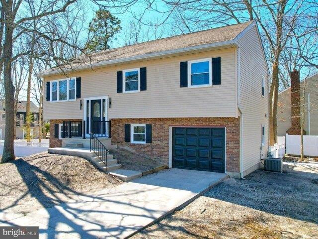 4 bedroom, Somers Point NJ 08244 102529503