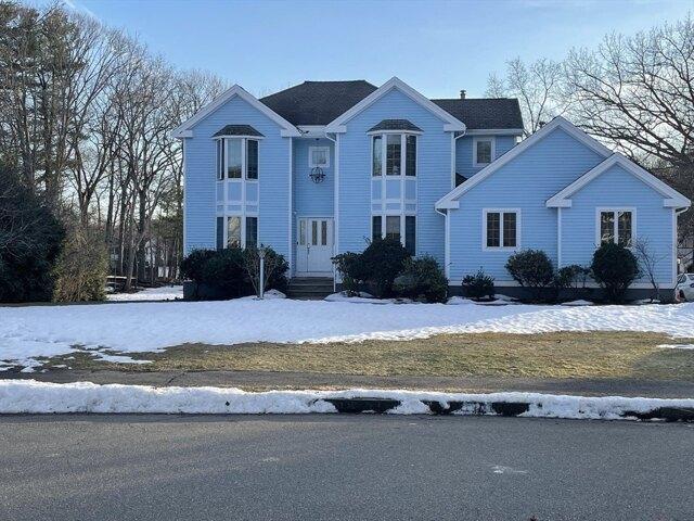 4 bedroom, Saugus MA 01906 LS102371287