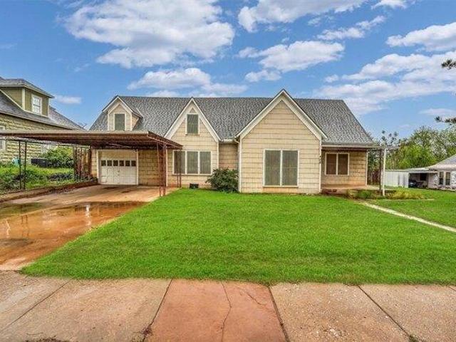 4 bedroom, Sayre OK 73662 LS93738461