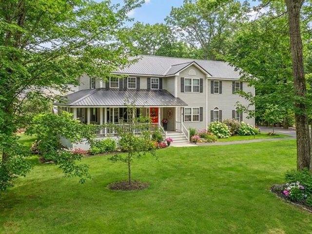 4 bedroom, Saco ME 04072 102119803