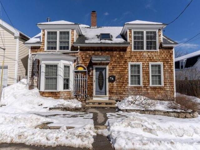 4 bedroom, Saco ME 04072 102158057