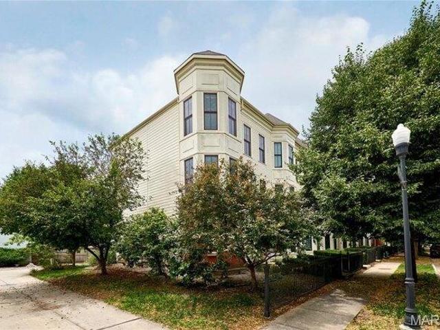 4 bedroom, Saint Charles MO 63301 93310151