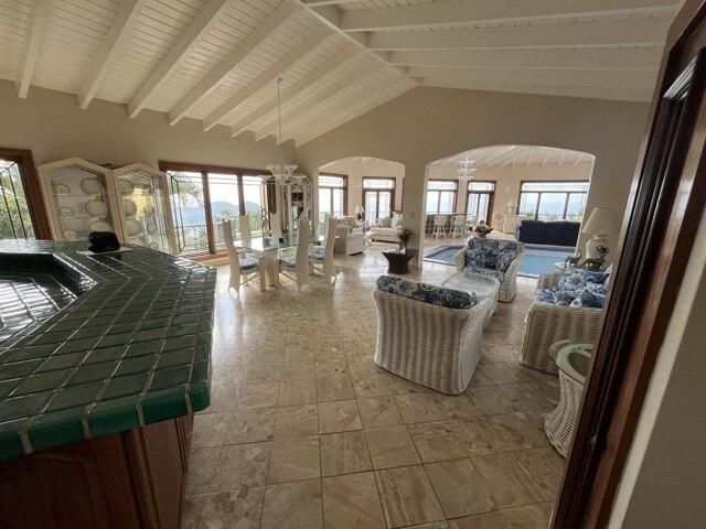 4 bedroom, Saint Thomas MO 00802 105060094