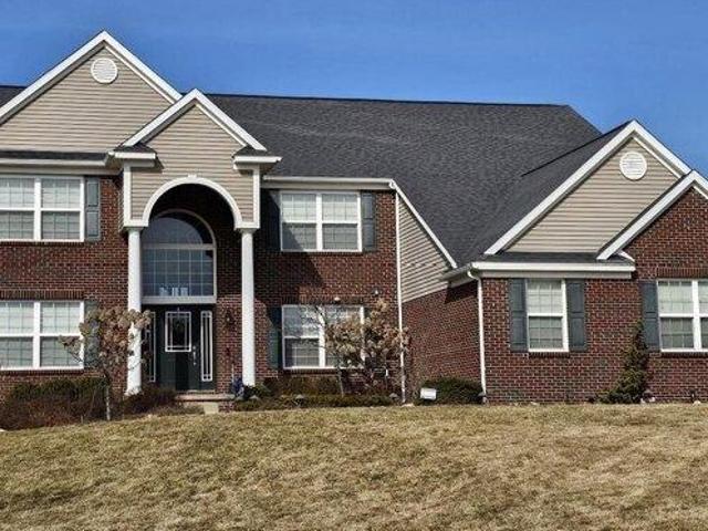 4 bedroom, Saline MI 48176 89779914