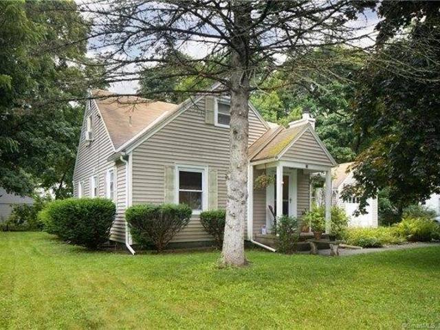 4 bedroom, Salisbury CT 06039 104265474