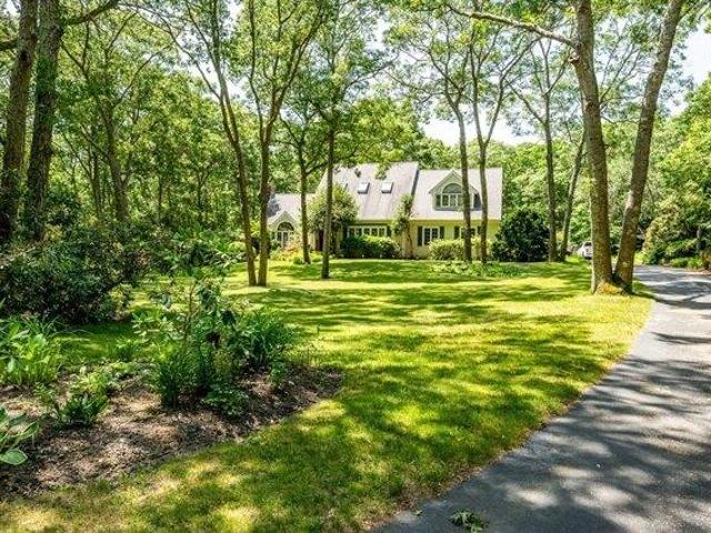 4 bedroom, Sandwich MA 02537 105141215