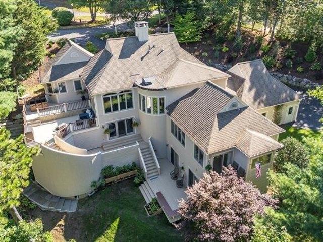 4 bedroom, Sandwich MA 02563 101898233