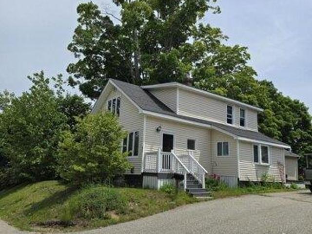 4 bedroom, Sanford ME 04073 105115199