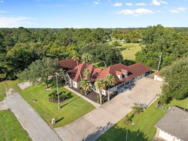 4 bedroom, Santa Fe TX 77510 94100023