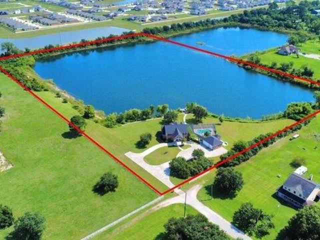 4 bedroom, Santa Fe TX 77510 94159678