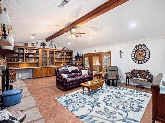 4 bedroom, Santa Fe TX 77517 94306212