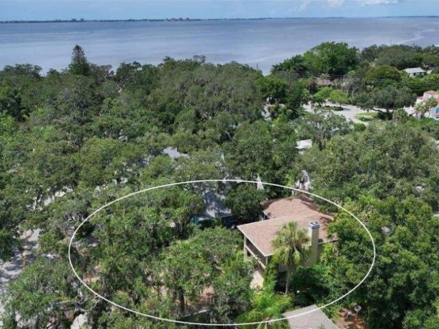4 bedroom, Sarasota FL 34234 102659876