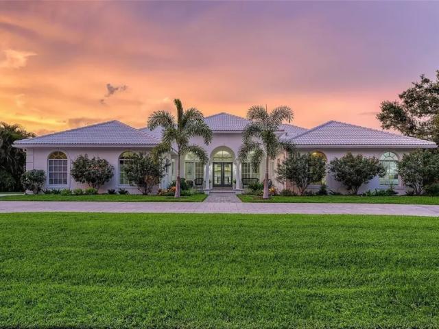4 bedroom, Sarasota FL 34238 102658991