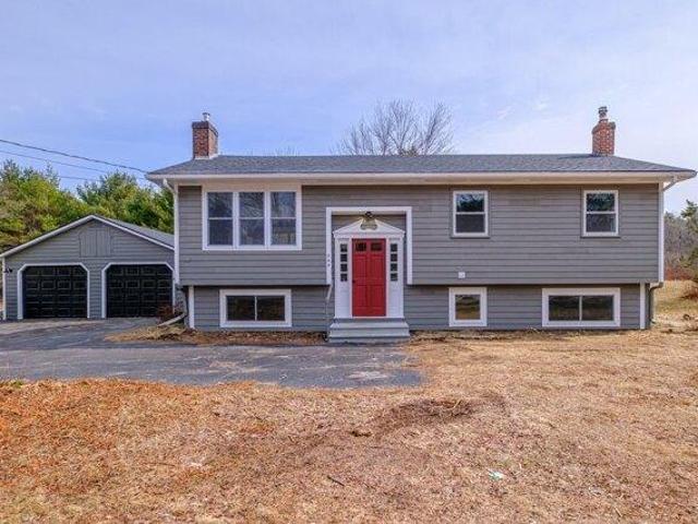 4 bedroom, Scarborough ME 04074 102475216