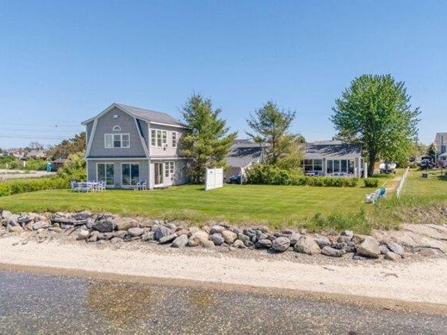 4 bedroom, Scarborough ME 04074 103248099
