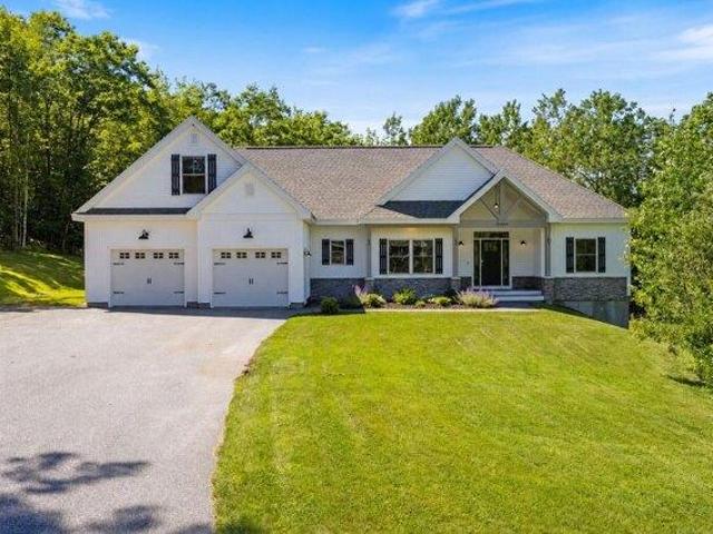 4 bedroom, Scarborough ME 04074 103435555