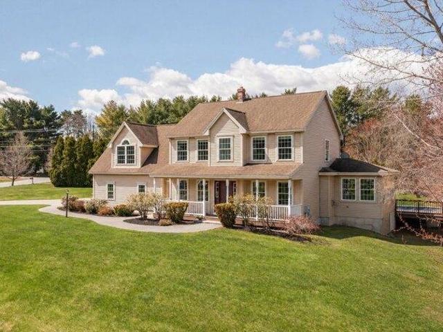 4 bedroom, Scarborough ME 04074 LS102281853