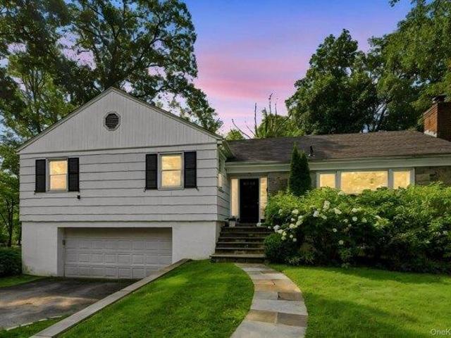 4 bedroom, Scarsdale NY 10583 105204244