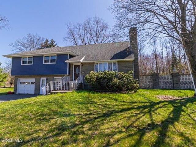 4 bedroom, Schenectady NY 12303 90087646