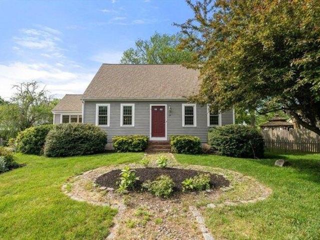 4 bedroom, Scituate MA 02066 LS102776336