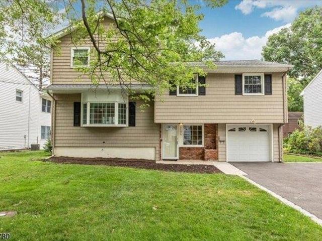 4 bedroom, Scotch Plains NJ 07076 104152485