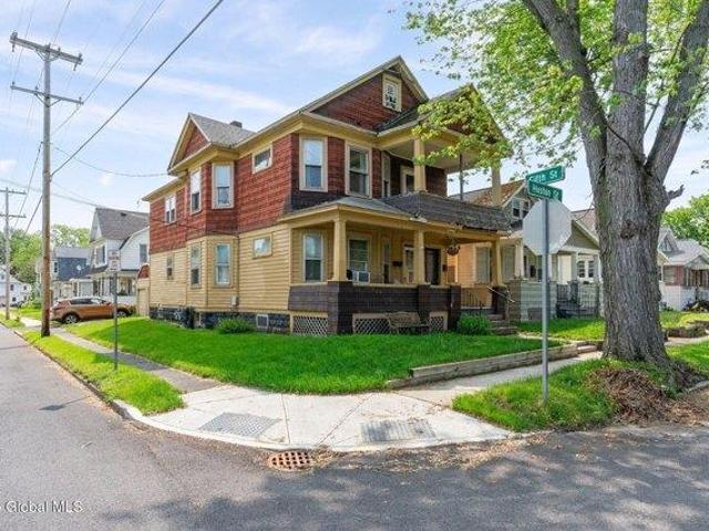 4 bedroom, Scotia NY 12302 91397610