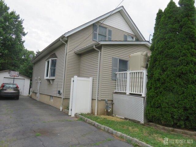 4 bedroom, Sewaren NJ 07077 104568806