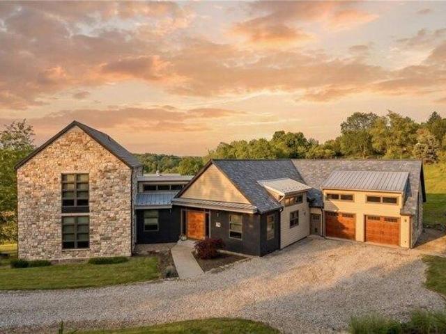 4 bedroom, Sewickley PA 15143 104906490