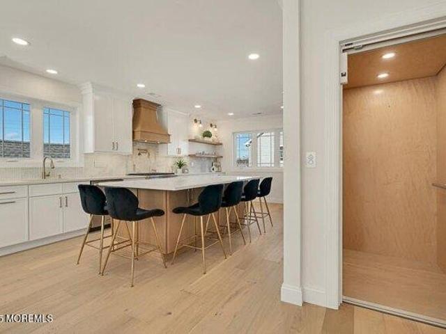 4 bedroom, Sea Bright NJ 07760 LS101659360