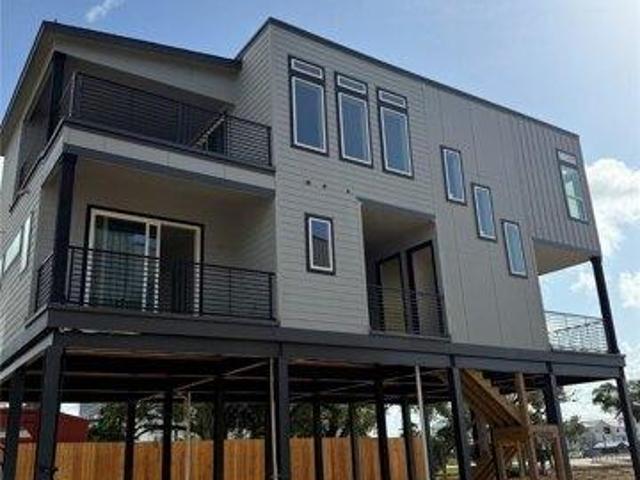 4 bedroom, Seabrook TX 77586 94680796