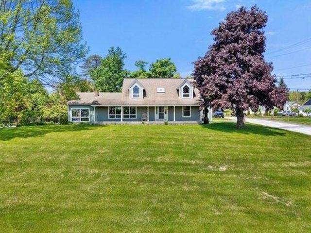 4 bedroom, Searsport ME 04974 104234111