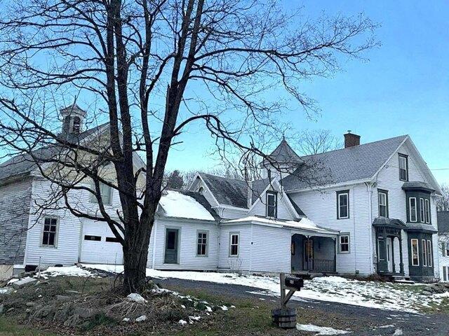 4 bedroom, Sebec ME 04481 LS102218407