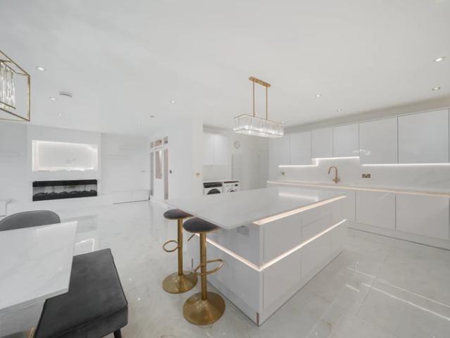 4 Bedroom Semi Detached