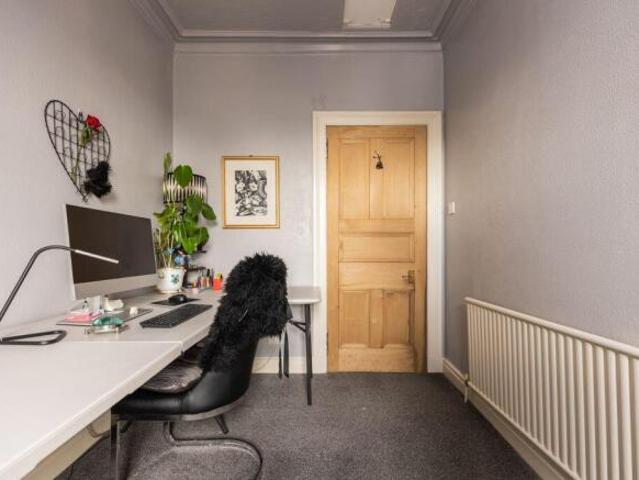 4 bedroom semi detached villa for sale in 34 Clermiston Road, Edinburgh, EH12 6XB, EH12