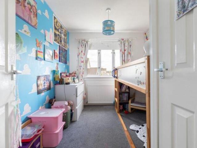 4 bedroom semi detached villa for sale in Inverewe Gardens, Deaconsbank, G46