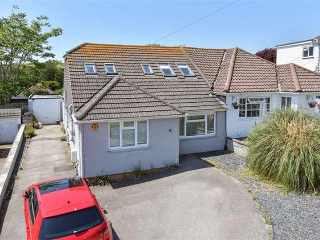4 Bedroom Semi Detached Bungalow