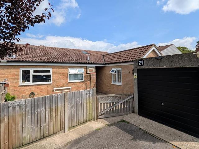 4 bedroom semi detached bungalow for sale