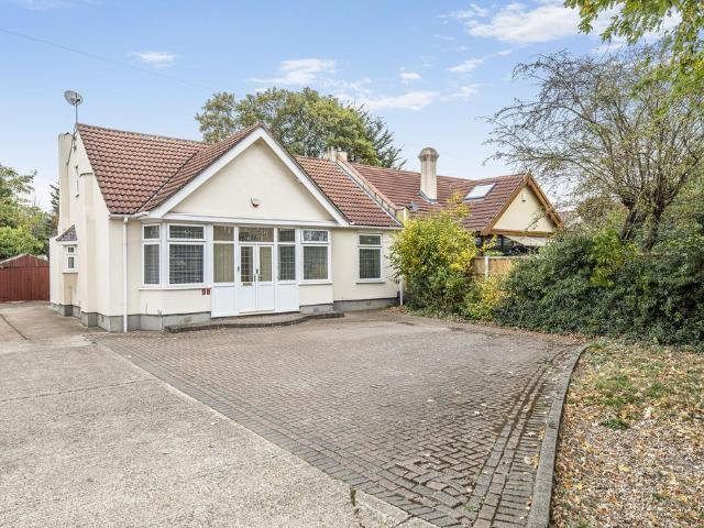 4 bedroom semi detached bungalow for sale