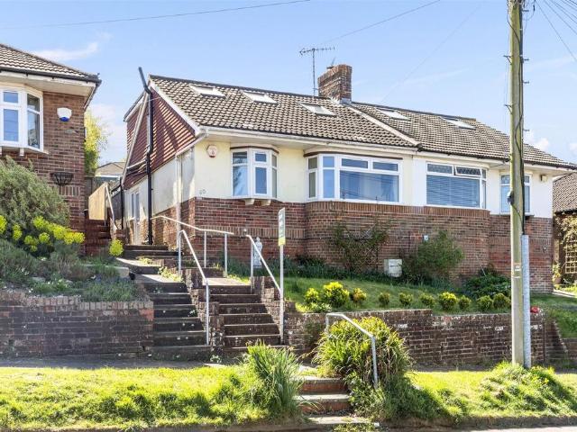 4 bedroom semi detached bungalow for sale