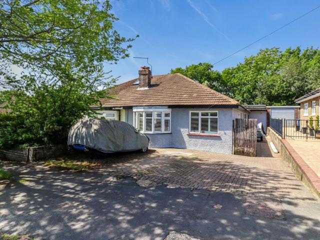 4 bedroom semi detached bungalow for sale