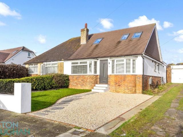 4 bedroom semi detached bungalow for sale