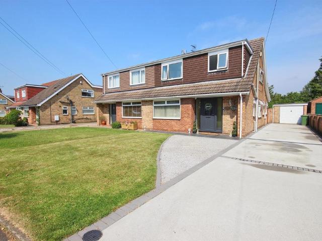 4 bedroom semi detached bungalow for sale