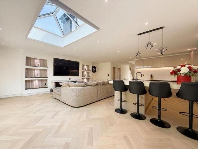 4 bedroom semi detached bungalow for sale