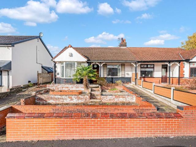 4 bedroom semi detached bungalow for sale