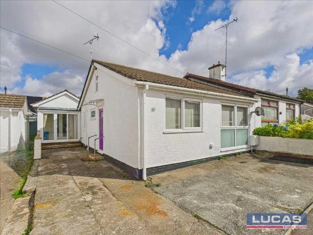 4 bedroom semi detached bungalow for sale