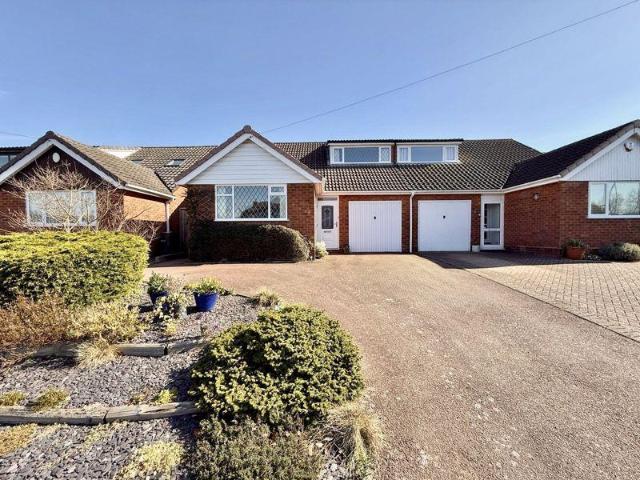4 bedroom semi detached bungalow for sale