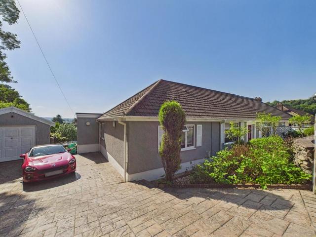 4 bedroom semi detached bungalow for sale