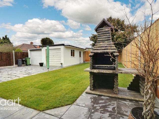 4 bedroom semi detached bungalow for sale