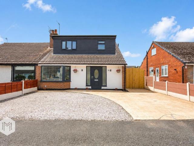 4 bedroom semi detached bungalow for sale