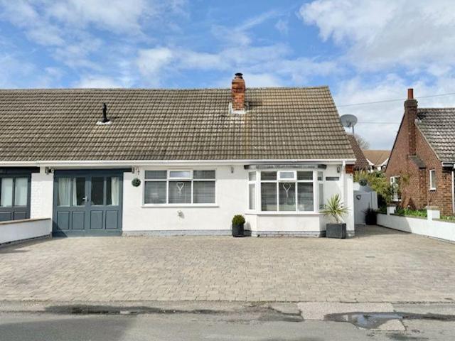 4 bedroom semi detached bungalow for sale